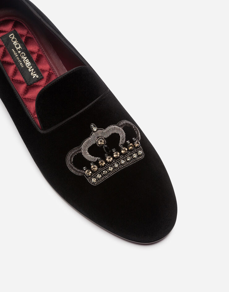 Velvet slippers with crown embroidery