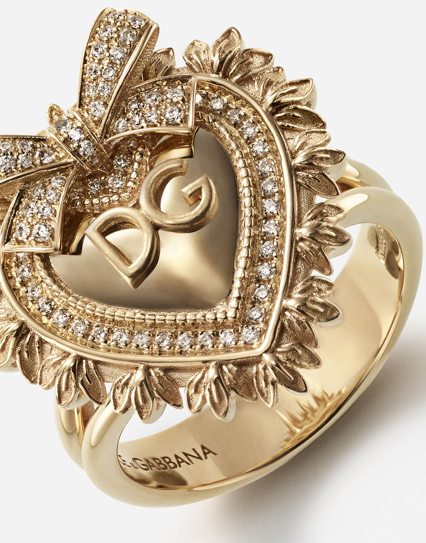 Devotion ring in yellow gold with diamonds in YELLOW GOLD for Women | Dolce&Gabbana® US