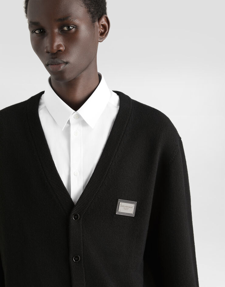 Cashmere and wool cardigan with branded tag in Black for Men | Dolce ...
